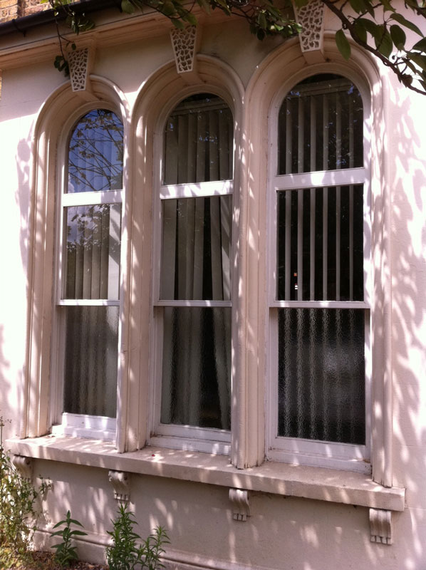 10 Photos Of Arched Sash Windows That Prove It Can Be Done